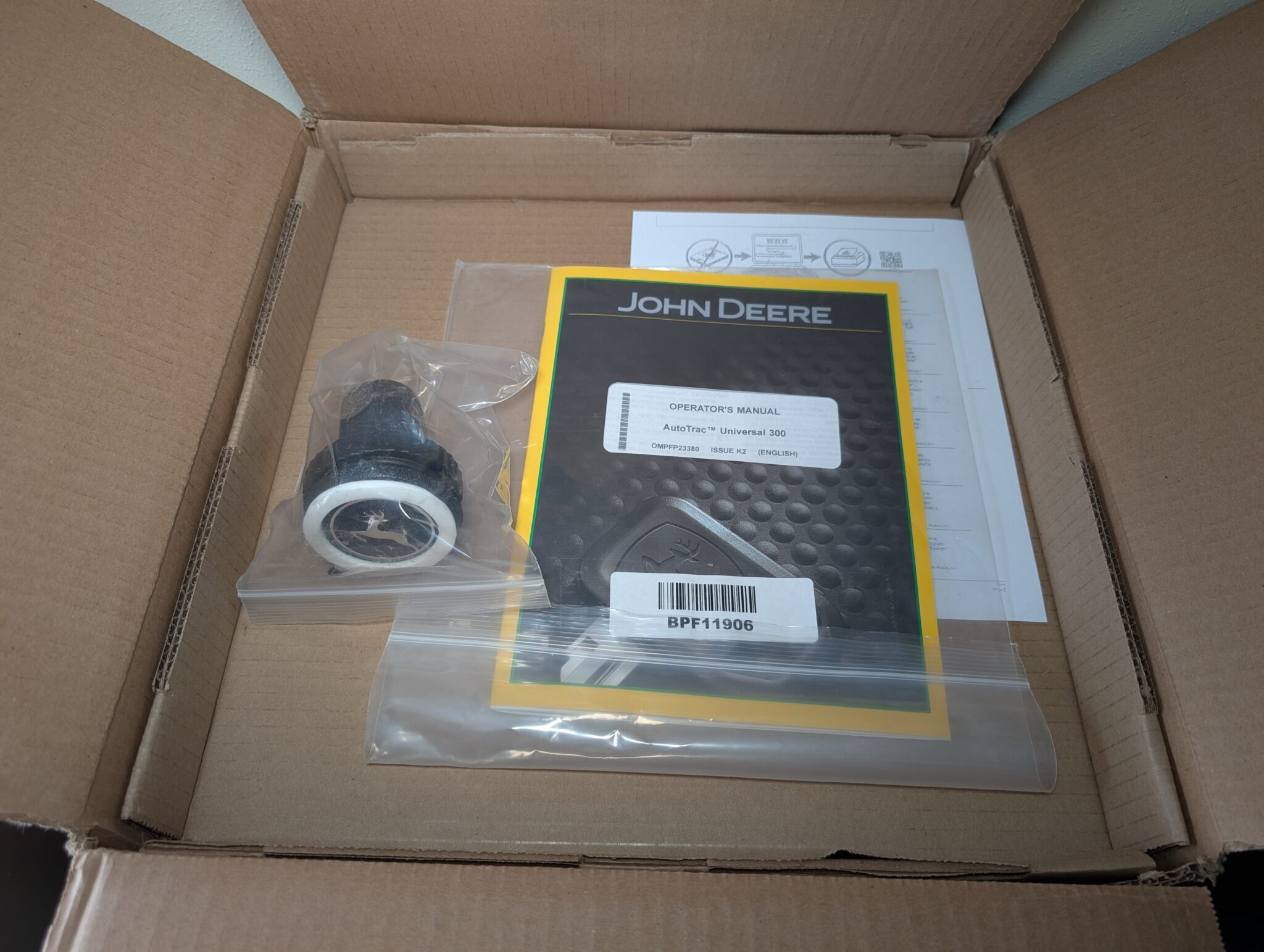 John Deere™ AutoTracTM Universal 300 - Dakota Planting & Seeding LLC